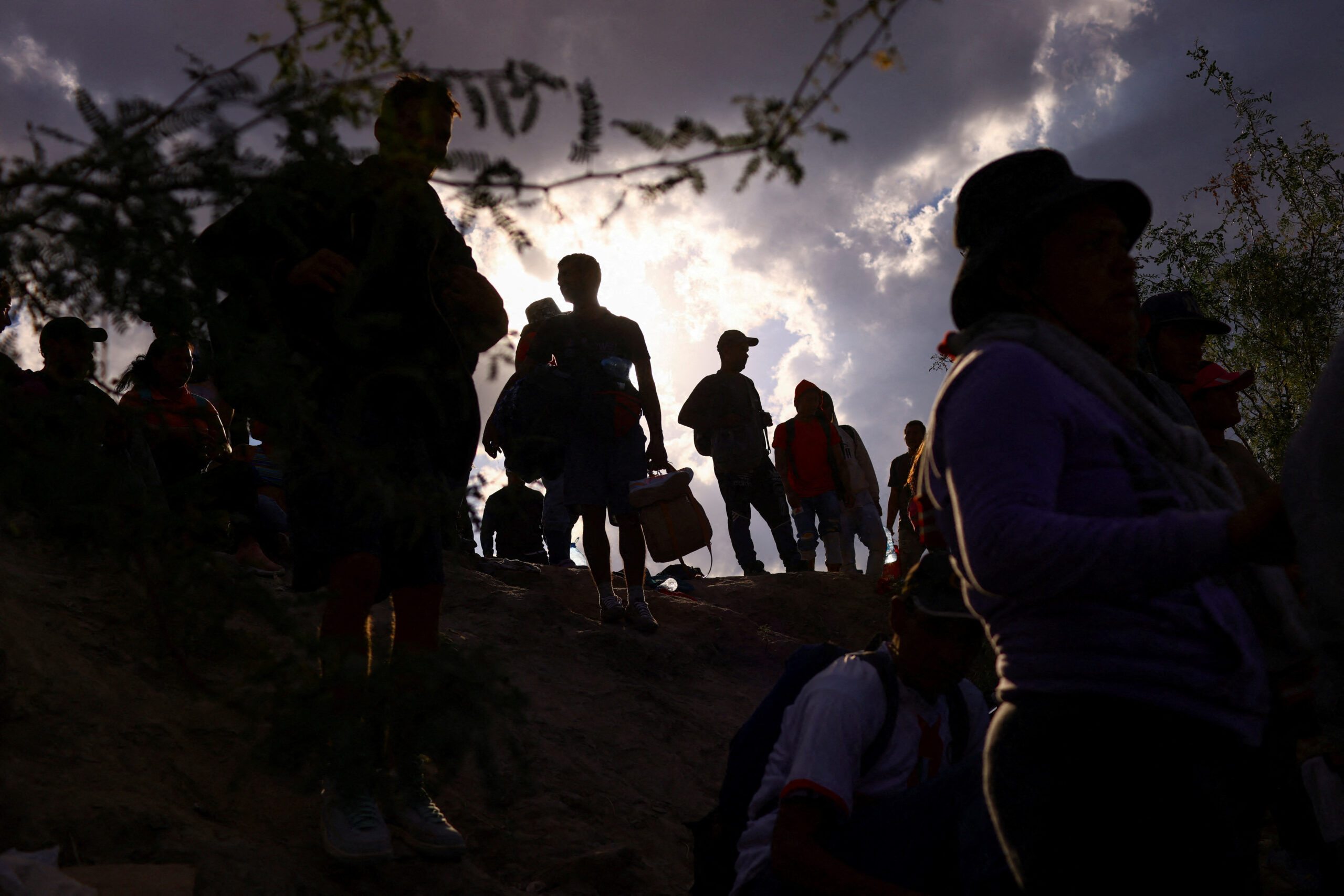 Cuba blames US for rising migration through Central America - Buenos ...