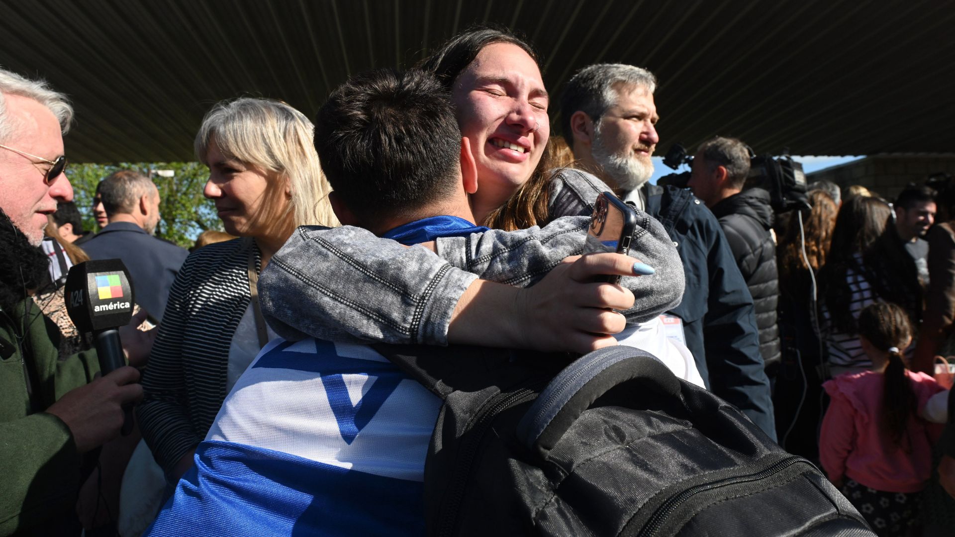 First repatriation plane from Israel arrives in Argentina - Buenos ...